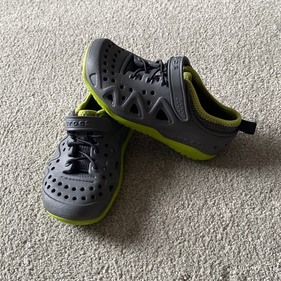 CROCS | Shoes | Iconic Crocs Comfort | Poshmark